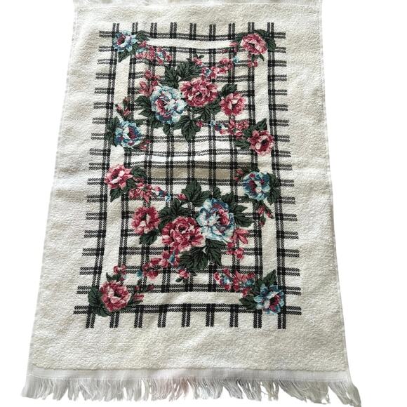Leshner Mills | Bath | Vintage Leshner Mills Floral Plaid Cotton Hand ...